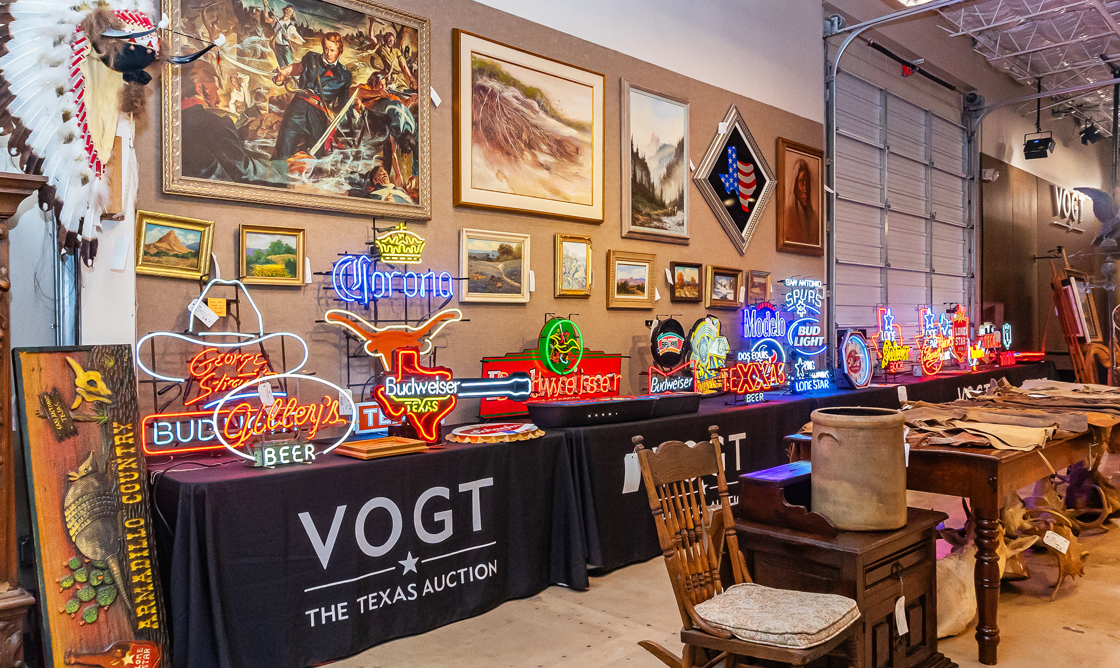 Vintage Pearl Lager Beer Neon Sign | Vogt Auction